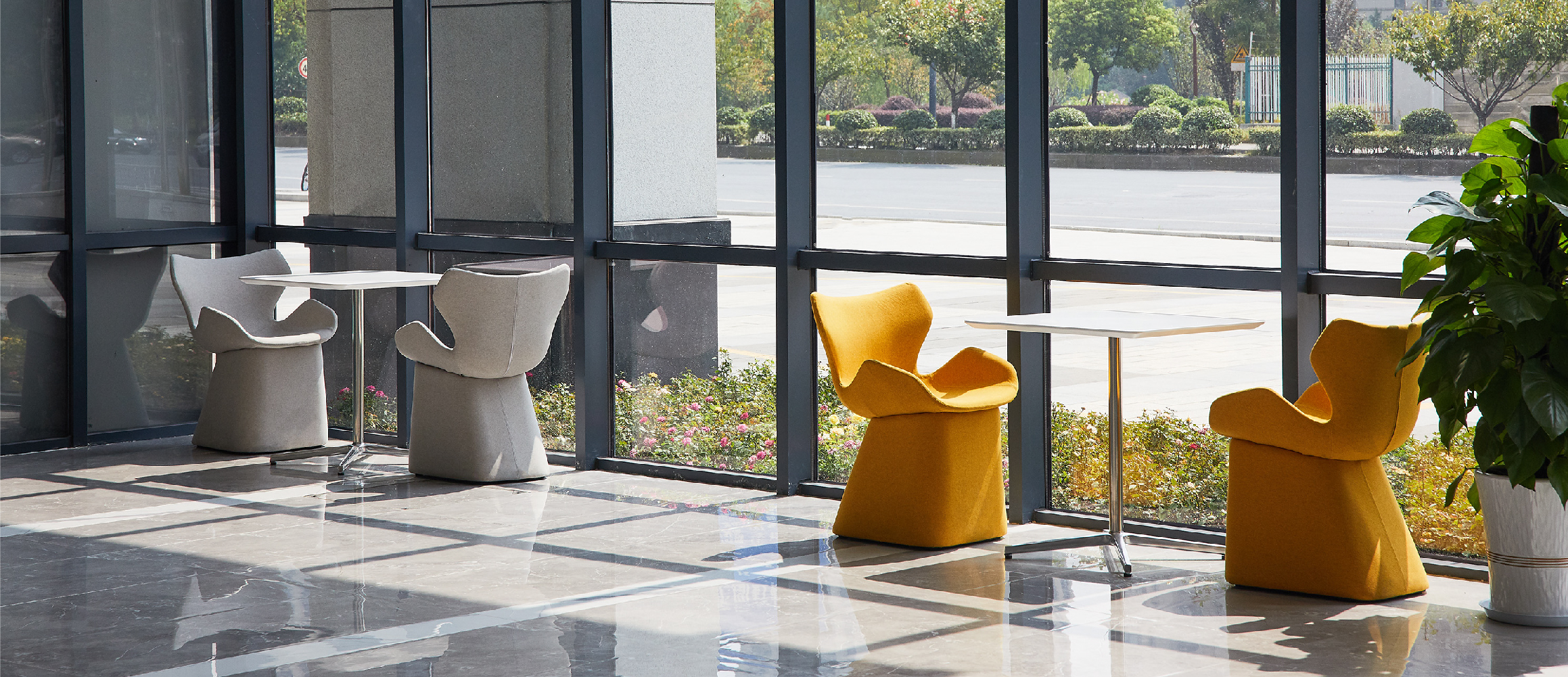 Wings Chair / Fully upholstered - Grado - Oak zone
