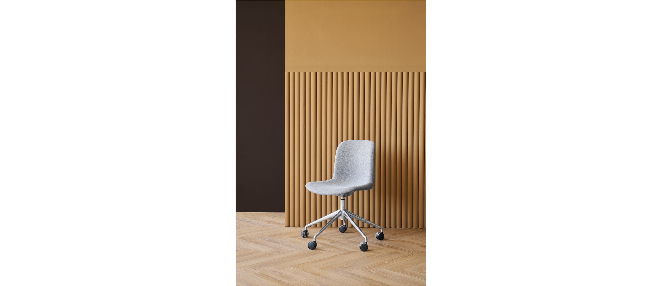 Every Chair / Alumiun 5 ways - Grado - Oak zone